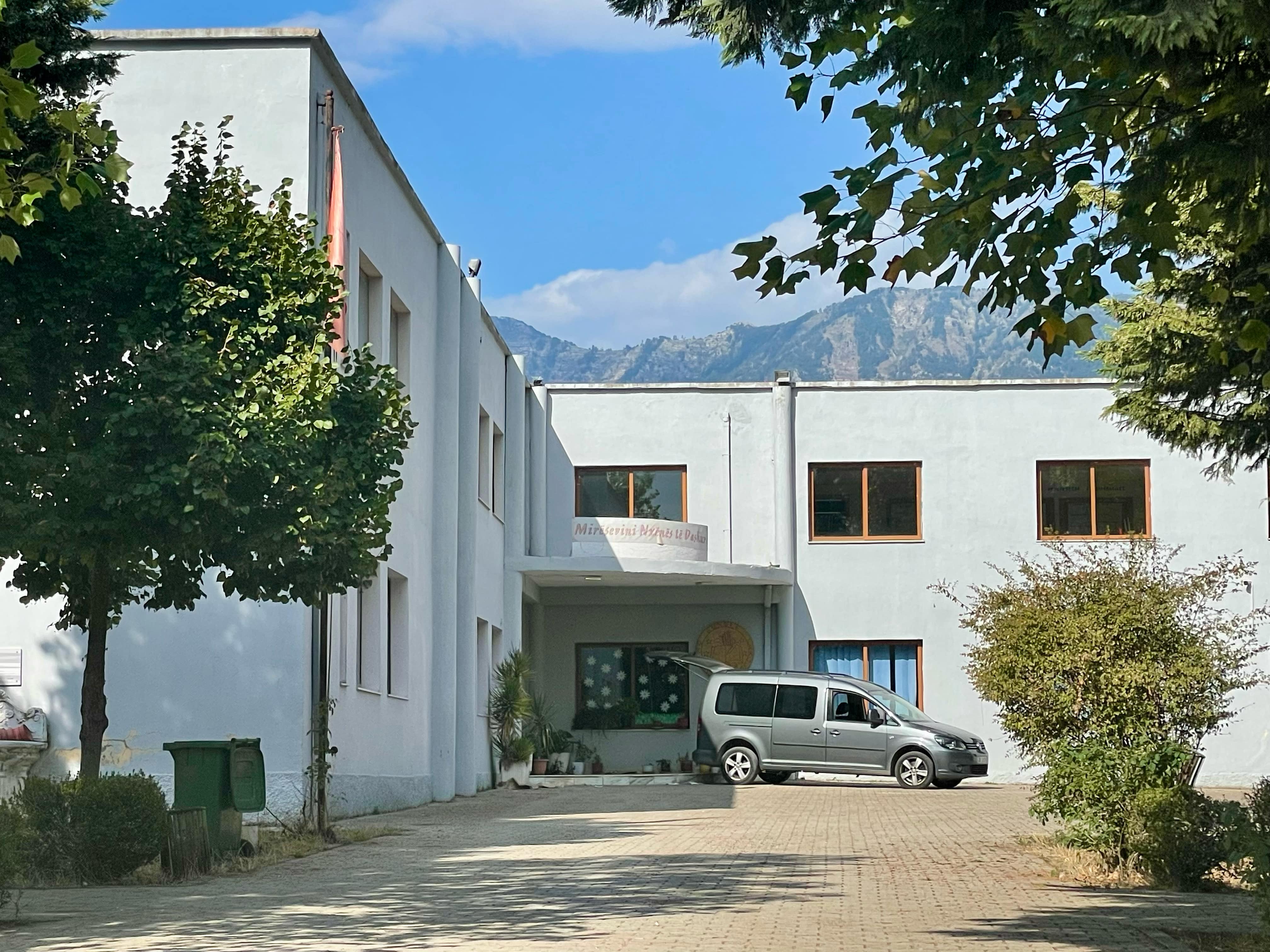 Shkolla 9-vjeçare Lundër - Lundër