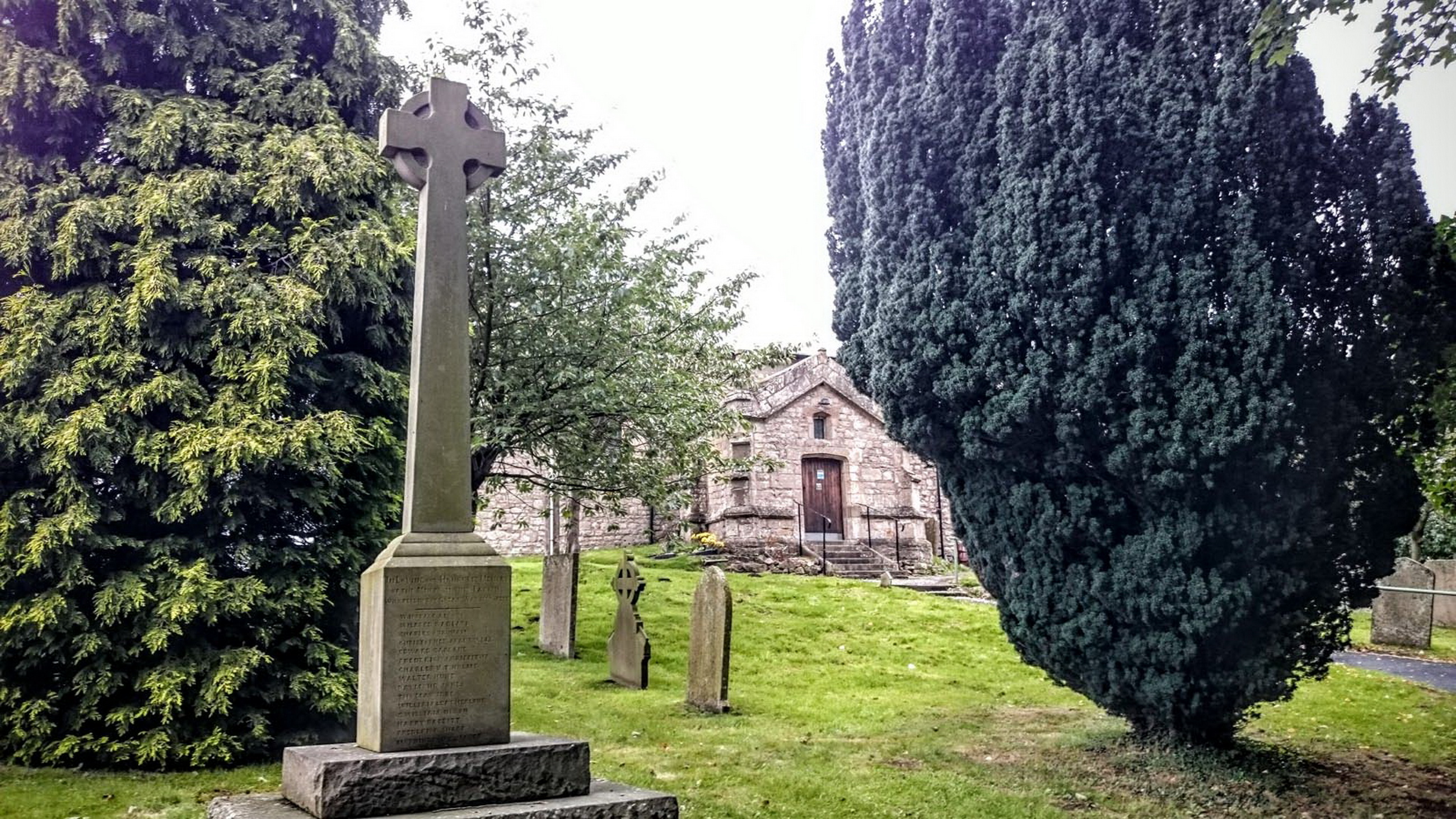 Churchyard - Upper Langwith