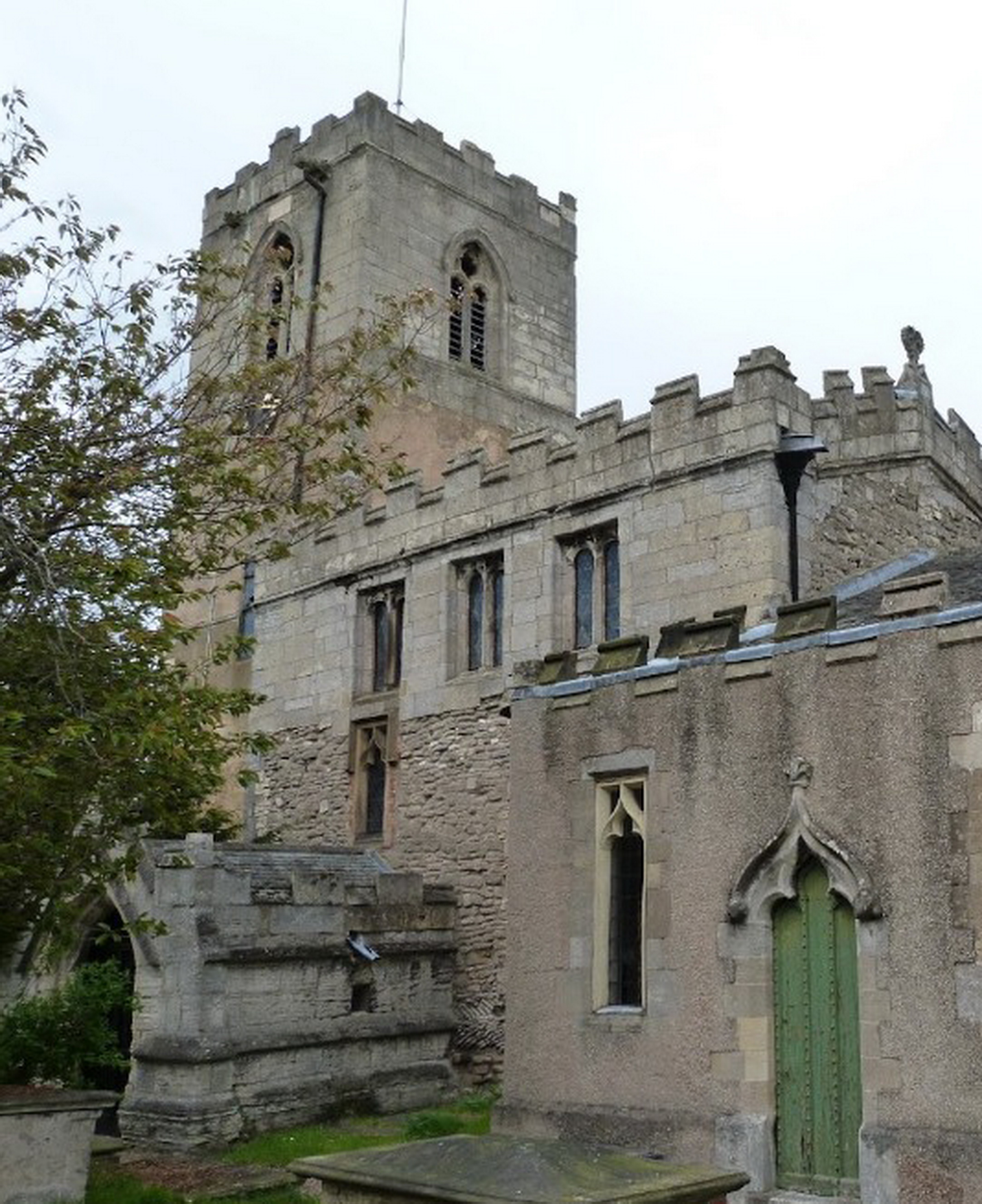 Holy Trinity Churchyard - Everton
