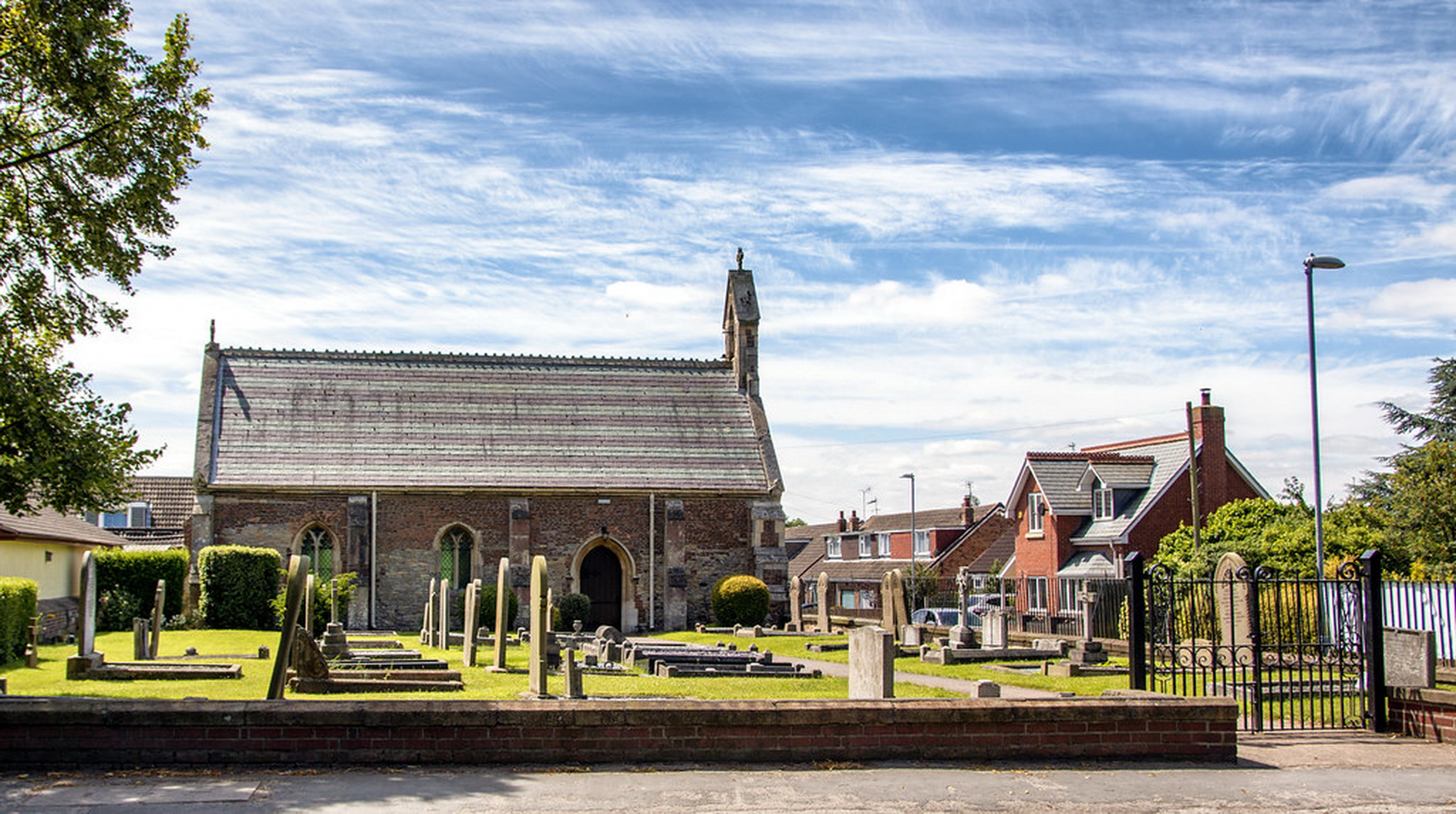 St. Mary the Virgin Churchyard - Thorngumbald