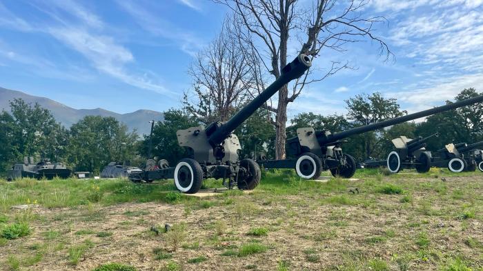 152 mm Howitzer Gun Type - 1966