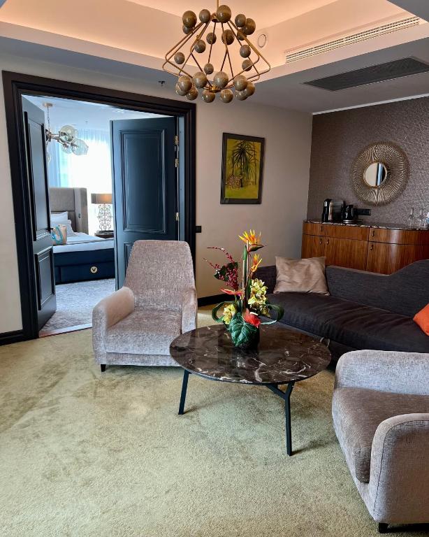 V Spa & Conference Hotel - Тарту