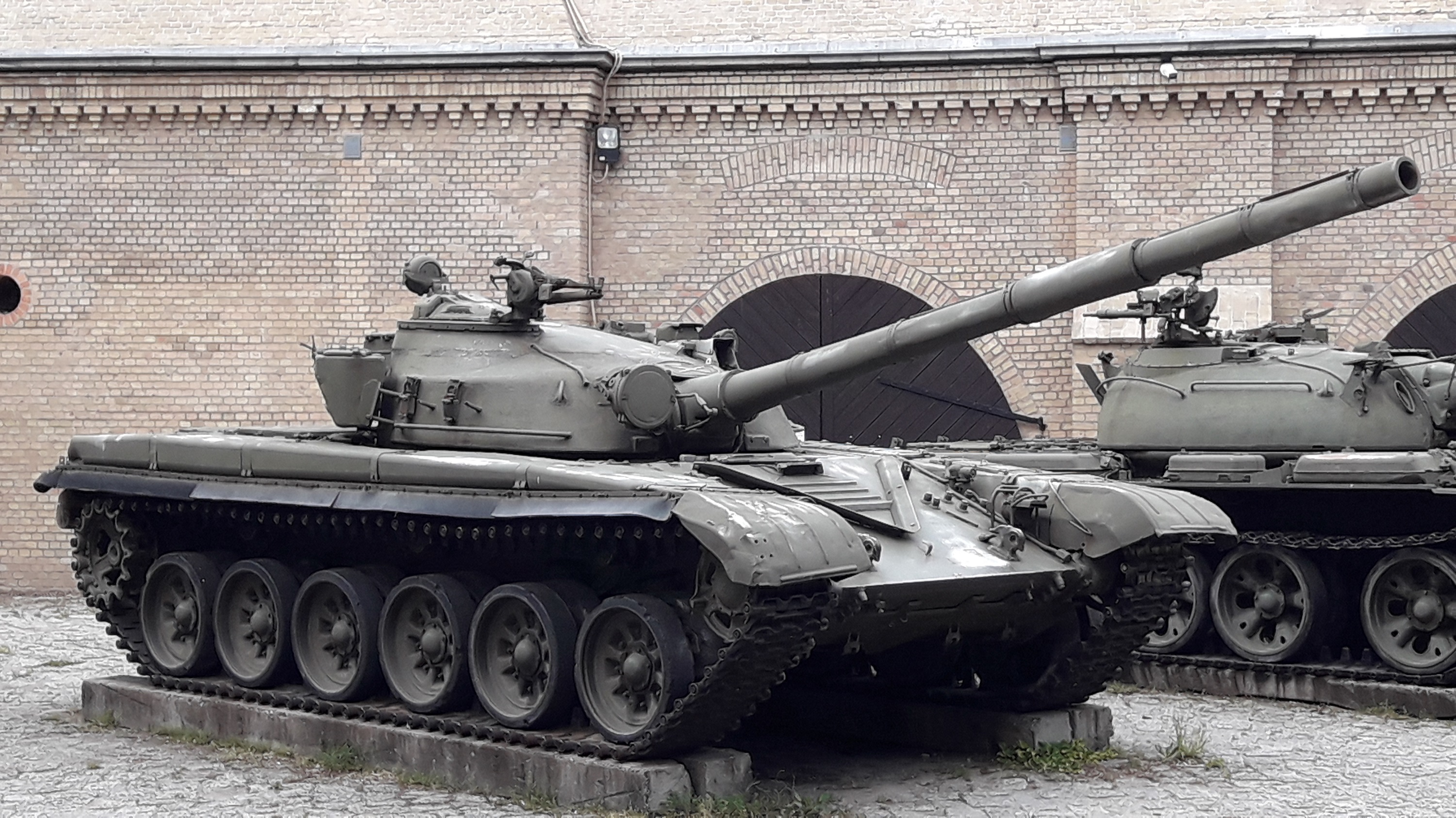 Tank T-72M1 - Poznań