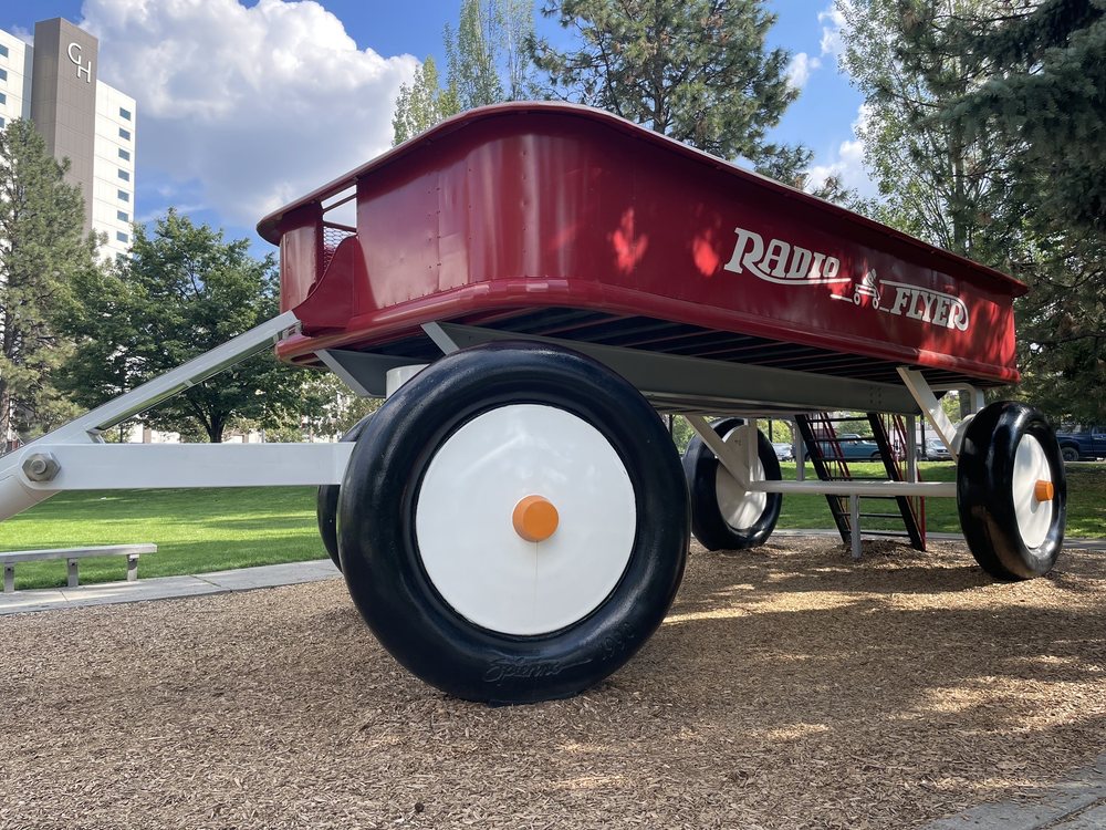 Giant Radio Flyer - Spokane, Washington