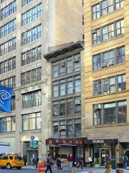 112 East 23rd Street