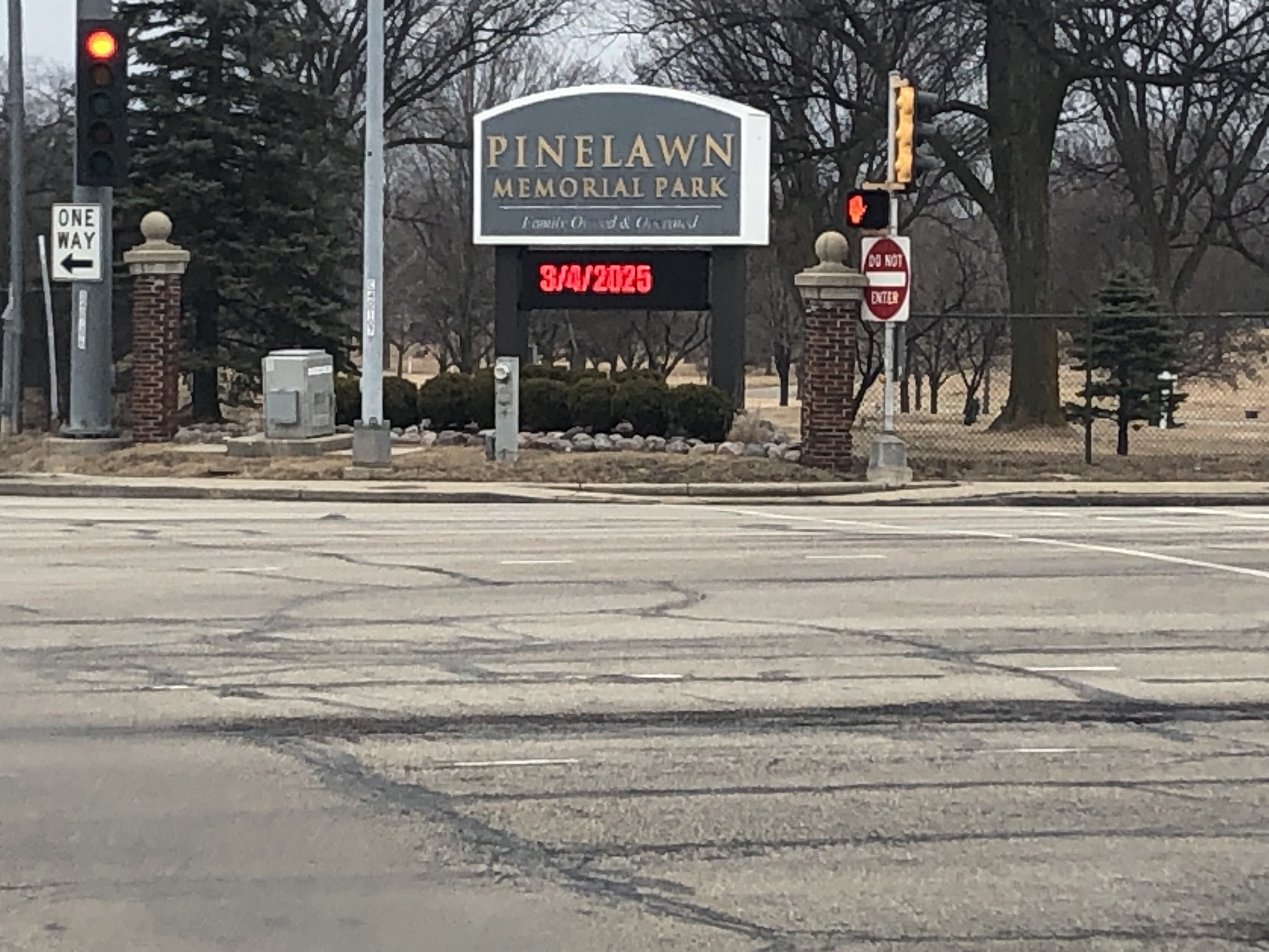 Pinelawn Memorial Park | cemetery