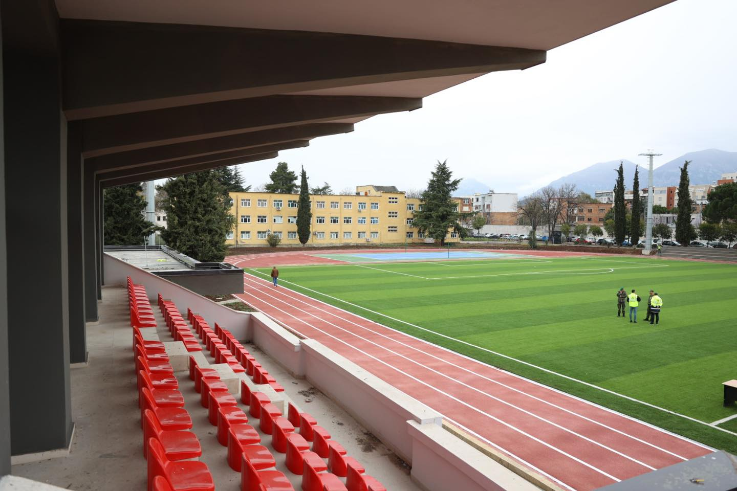 Stadium - Tiranë