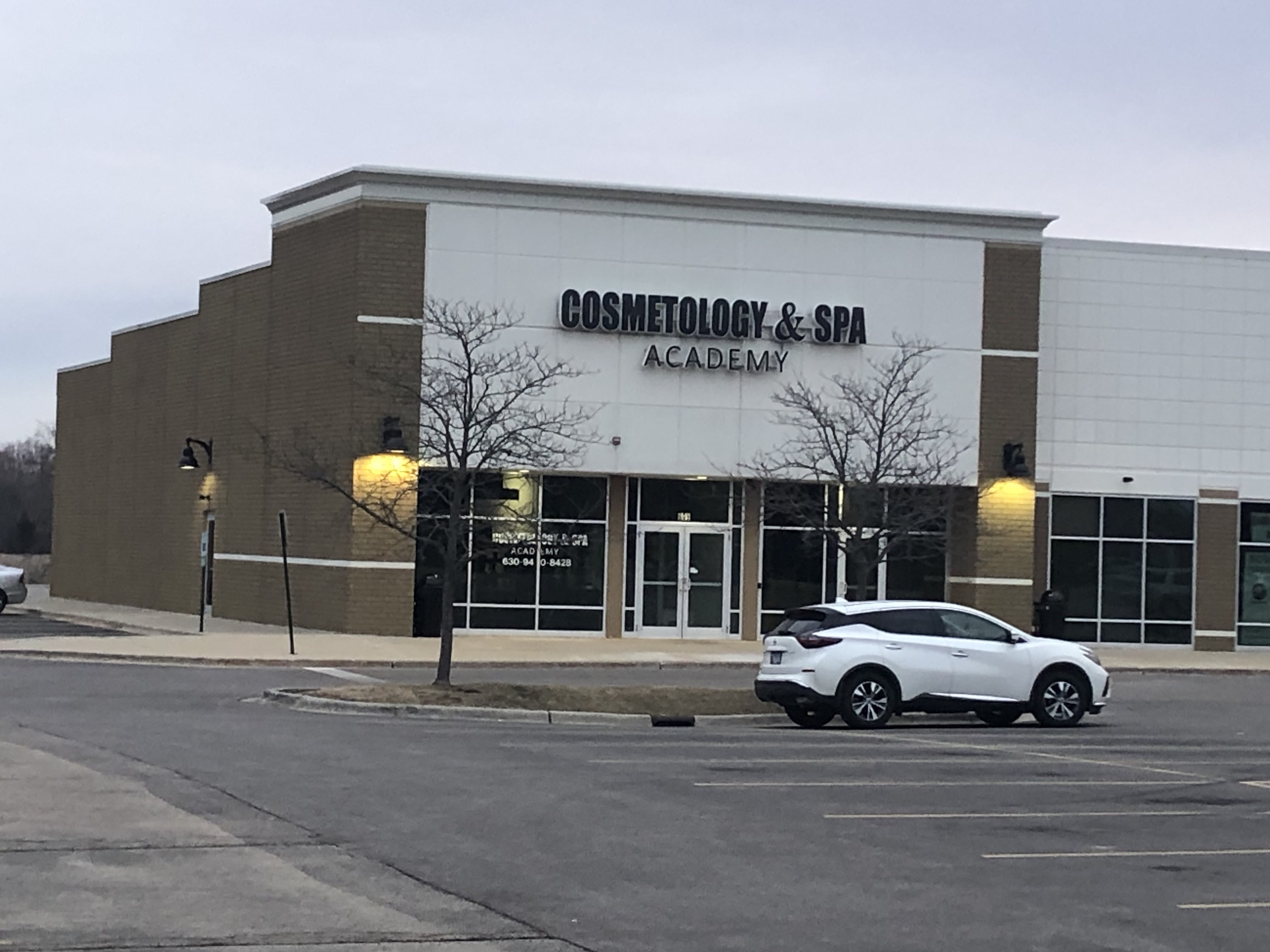 Cosmetology & Spa Academy - Elgin, Illinois