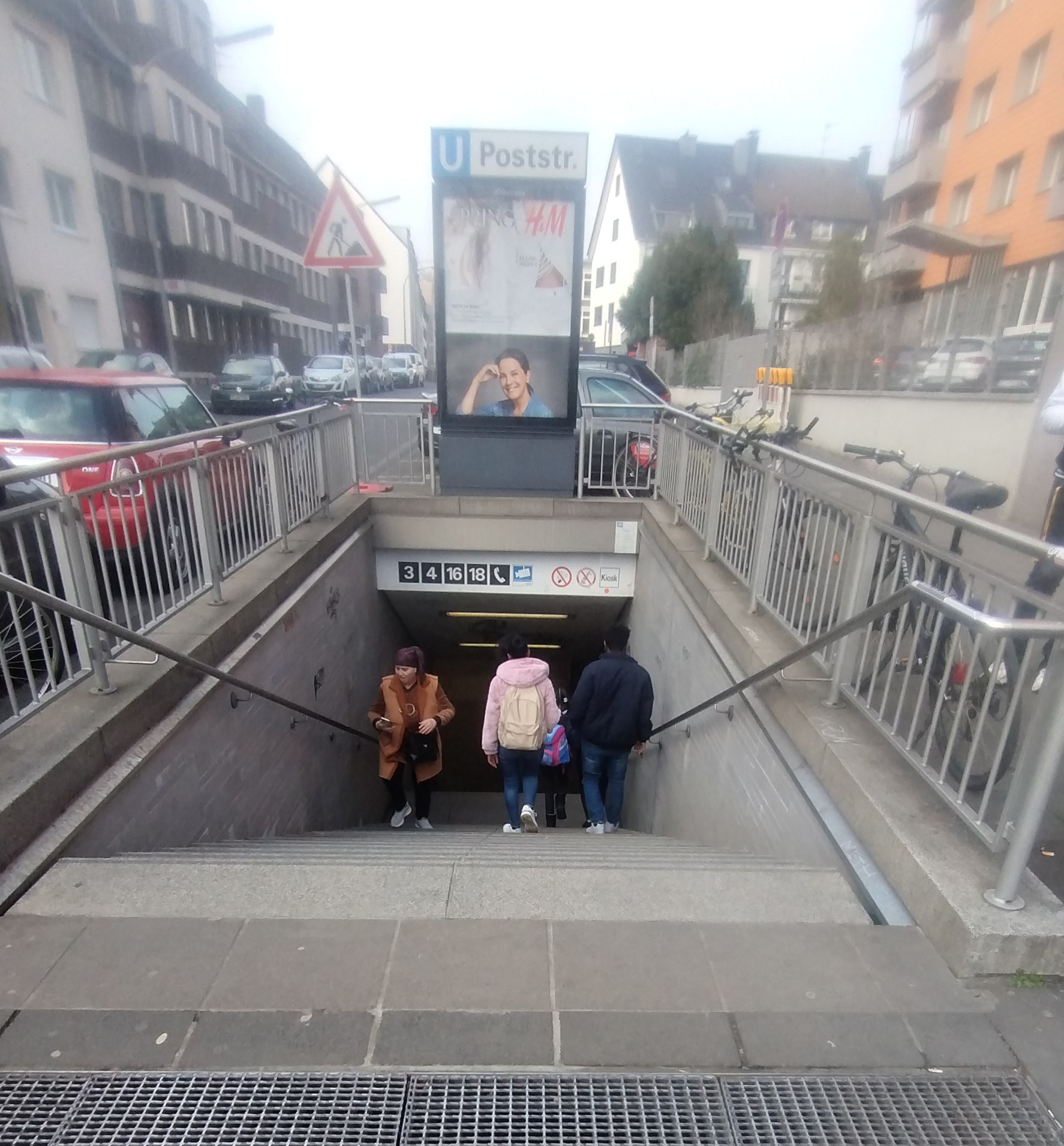 U-Bahn-Zugang - Köln