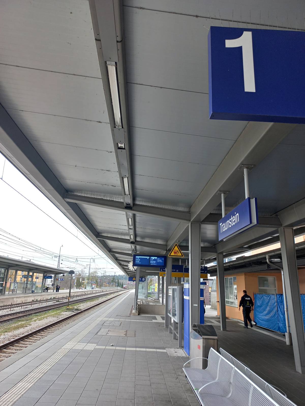 Bahnsteig 1 - Traunstein