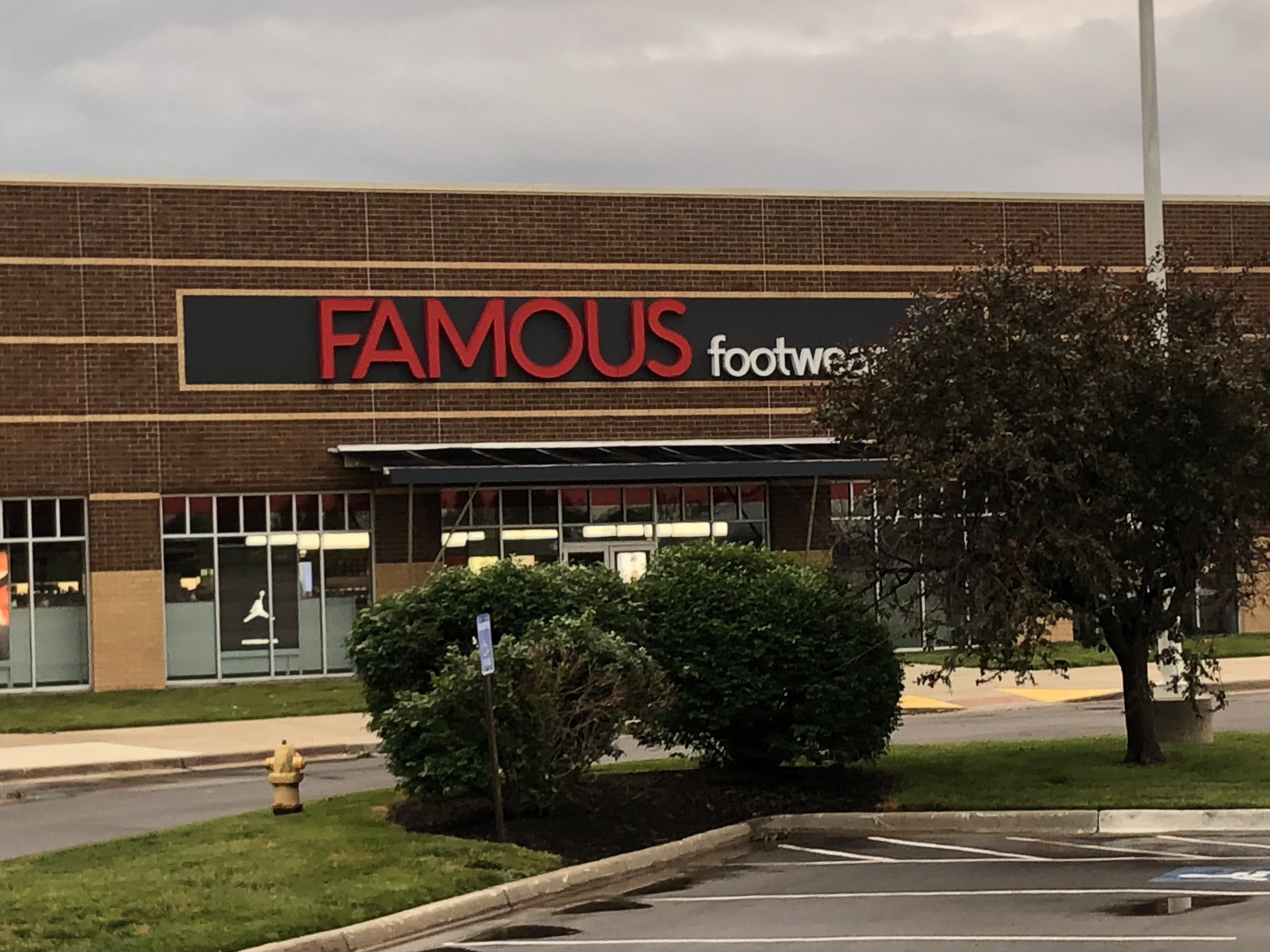 Famous Footwear - Lawrence, Kansas