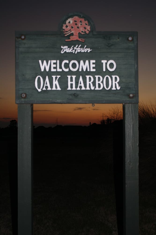 Clubhouse - Oak Harbor Golf Club