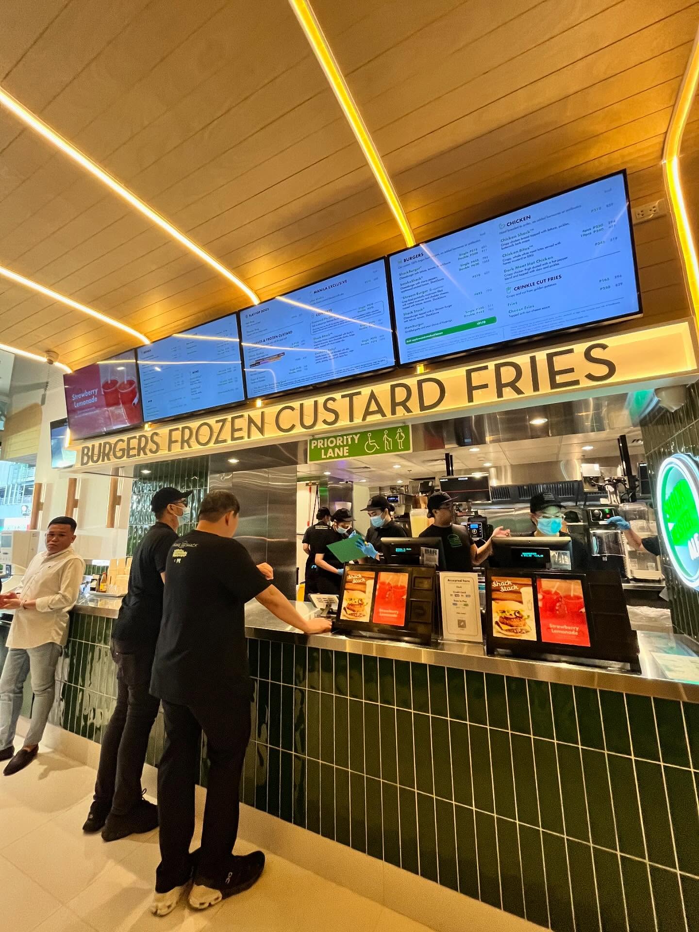 Shake Shack - San Juan