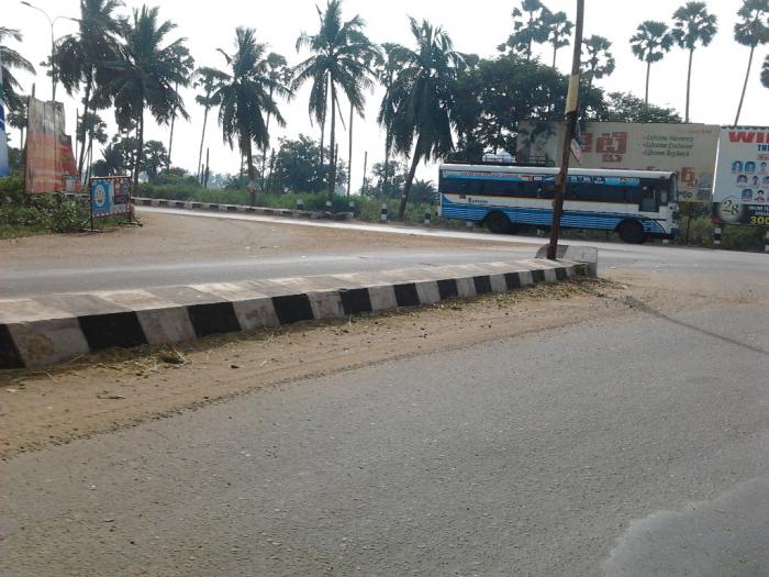 ADB Road Samalkota to Kakinada Port
