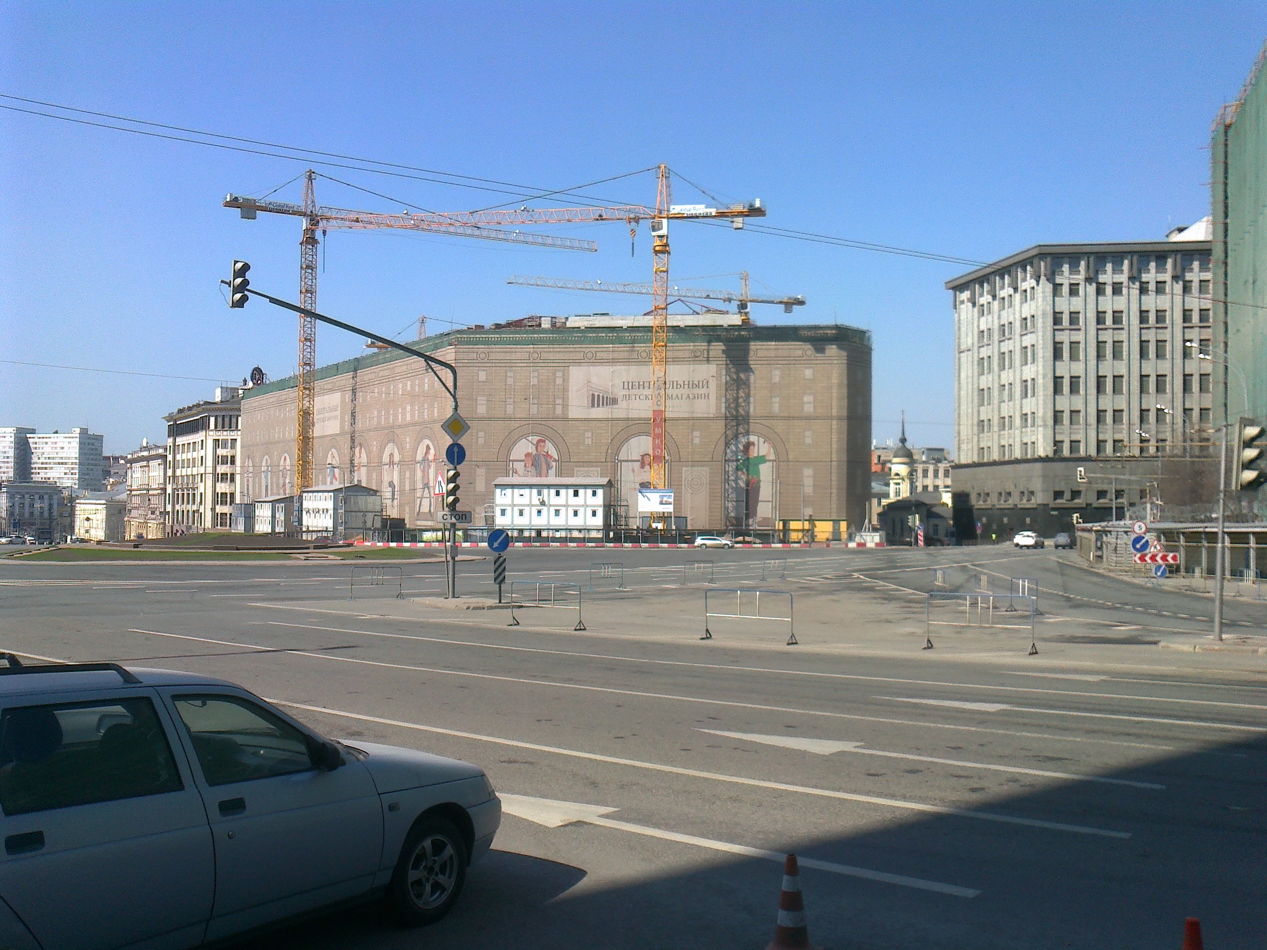 Lubyanskaya ploshchad - Moscow