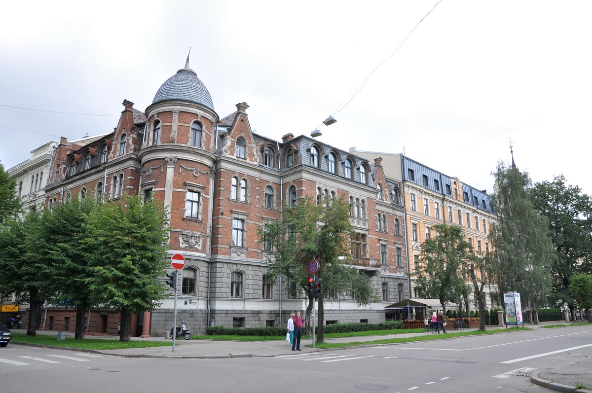 Elizabetes Street - Riga