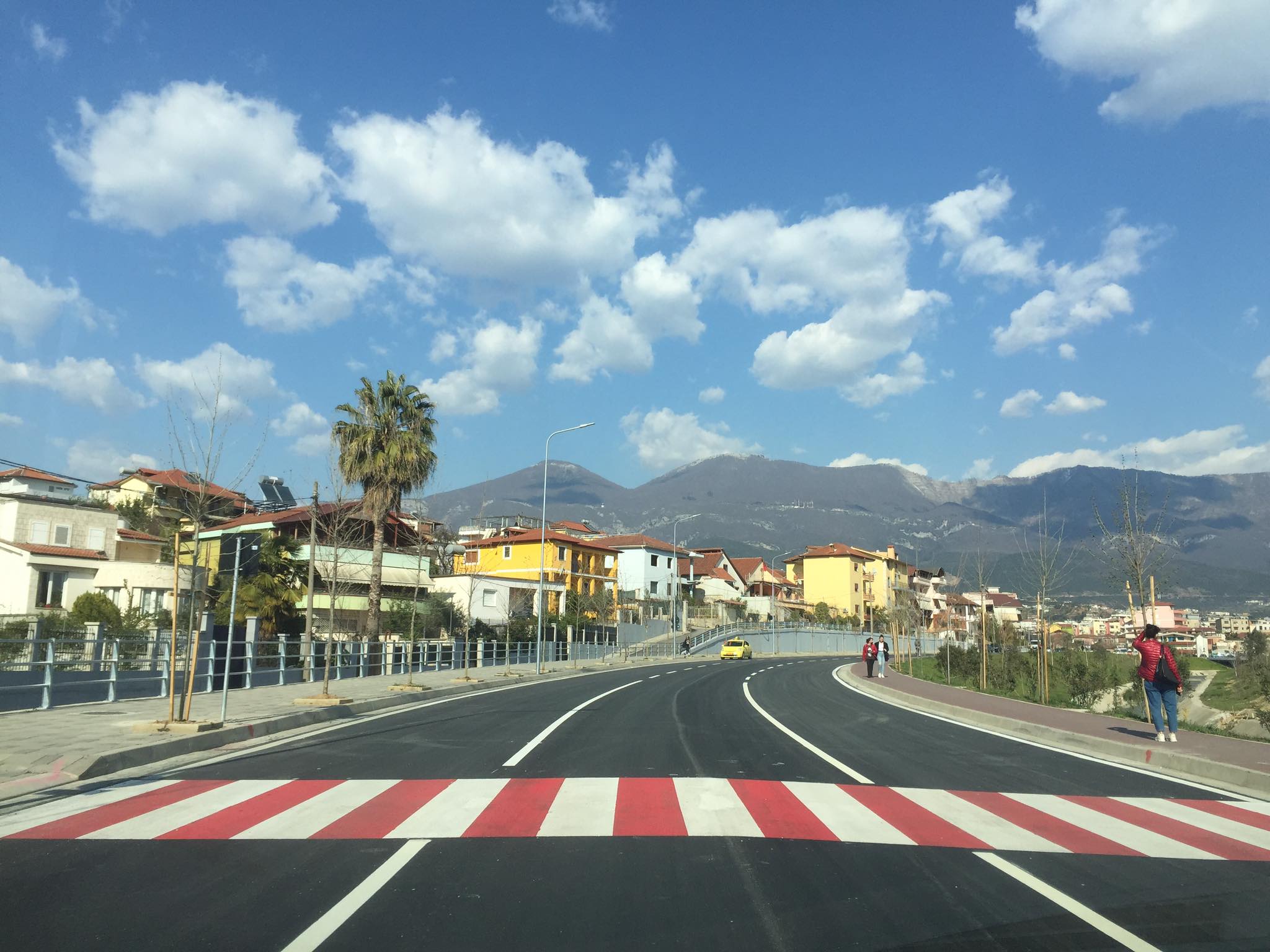Zhan D'Ark Boulevard - Tirana