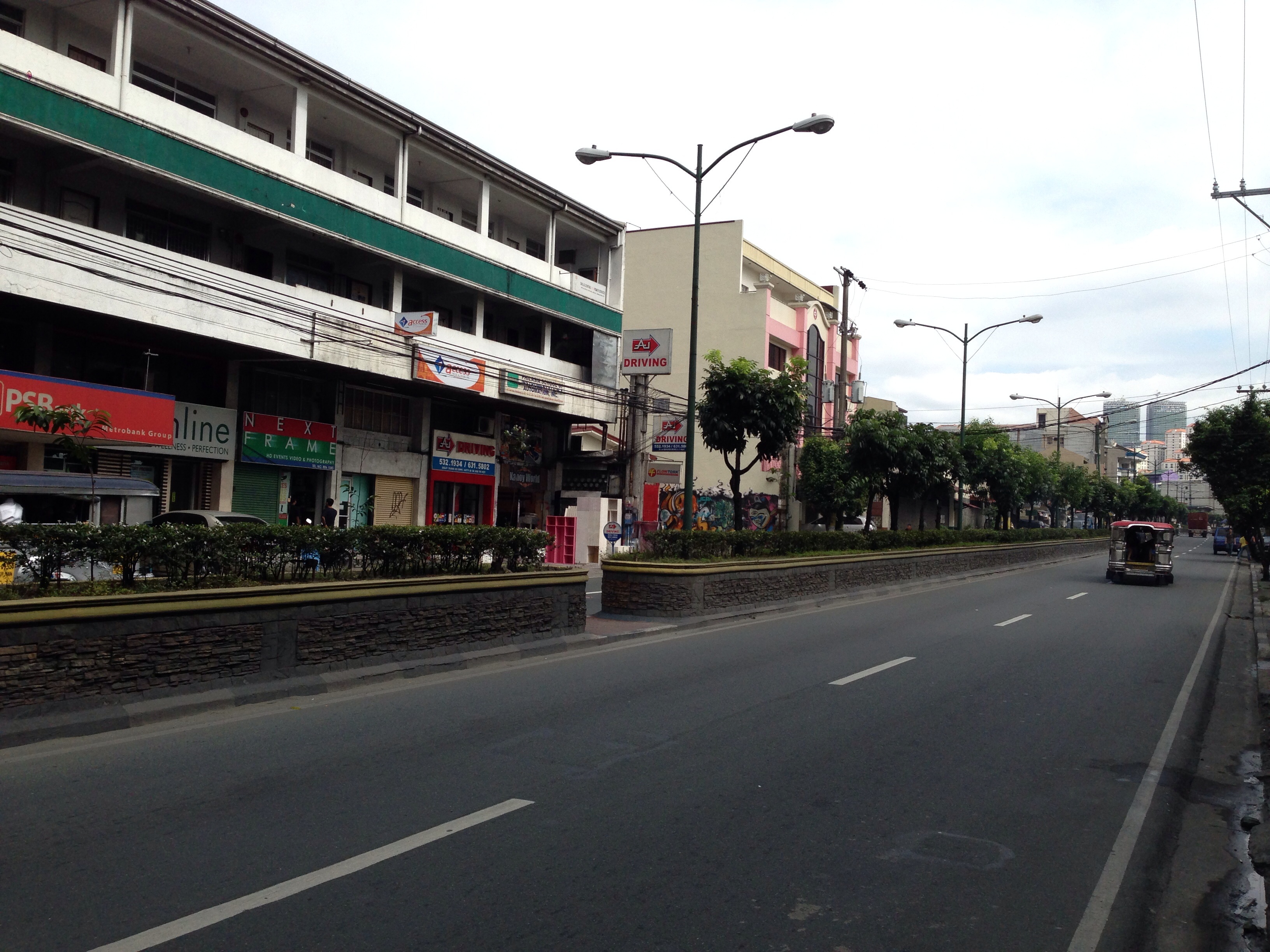 Boni Avenue