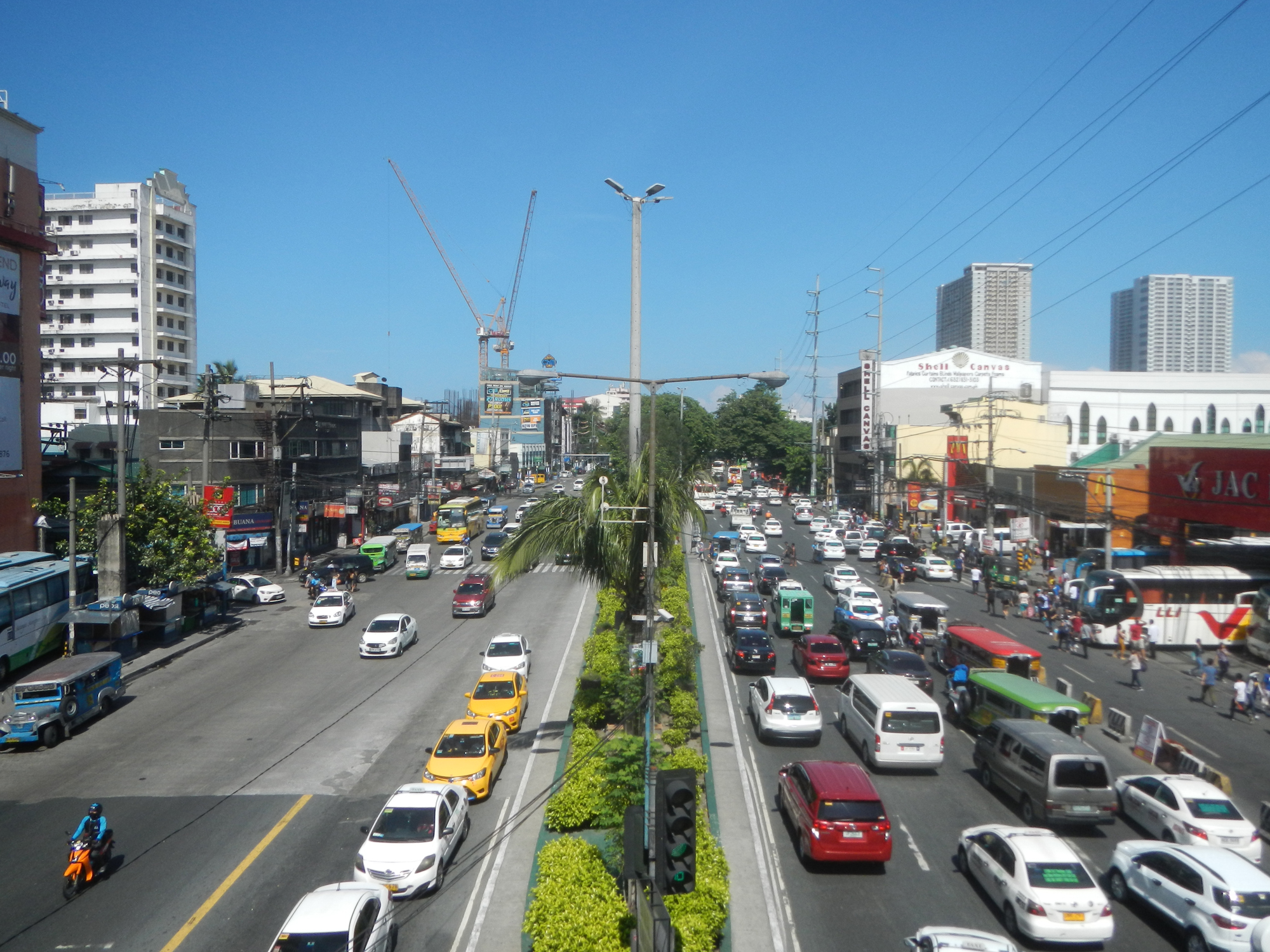 Senator Gil Puyat Avenue (N190)