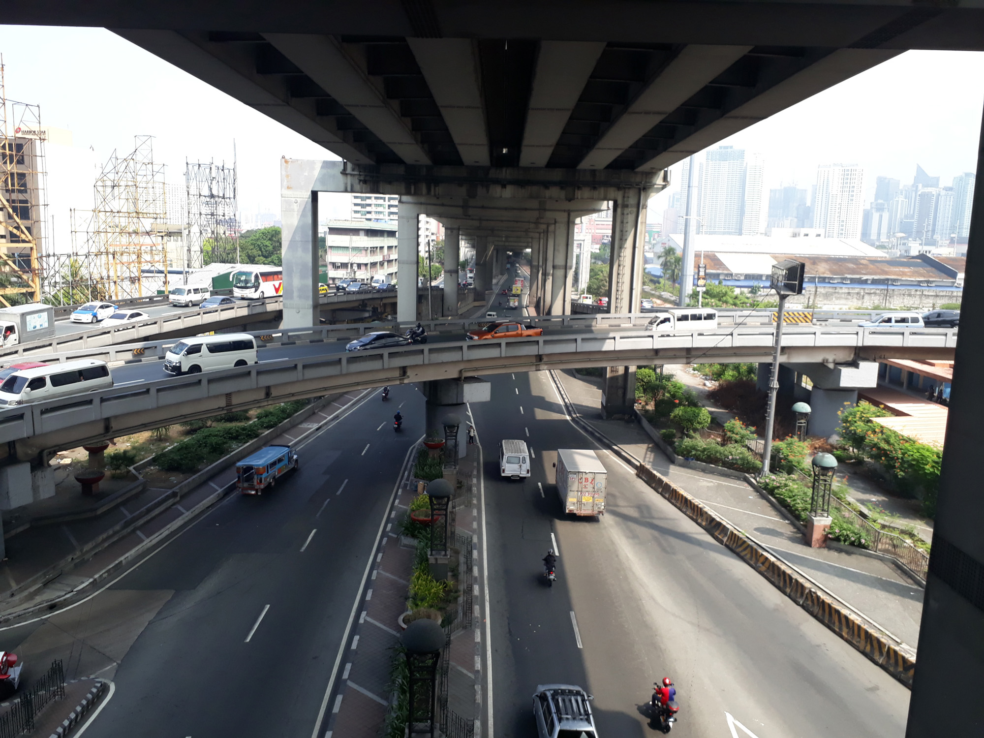Osmeña Highway (SLEX / N145 / R-3)